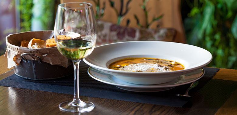 Pairing Wine with Soup - Wine Selectors