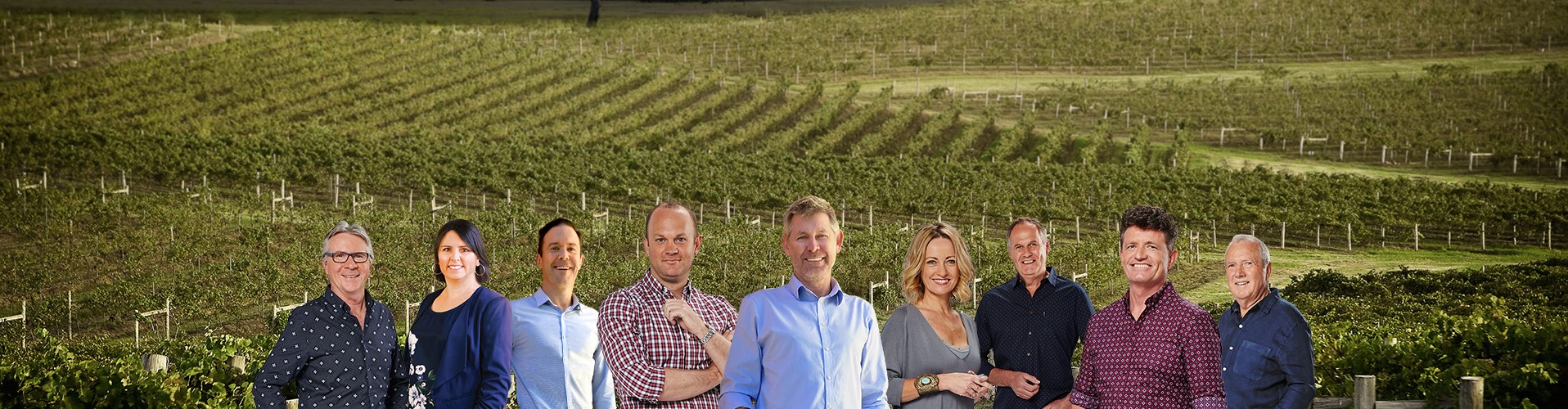 Meet Our Tasting Panel - Wine Selectors